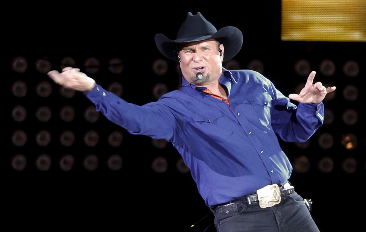 Garth Brooks is Releasing a Five-Part ‘Anthology’ Series | News