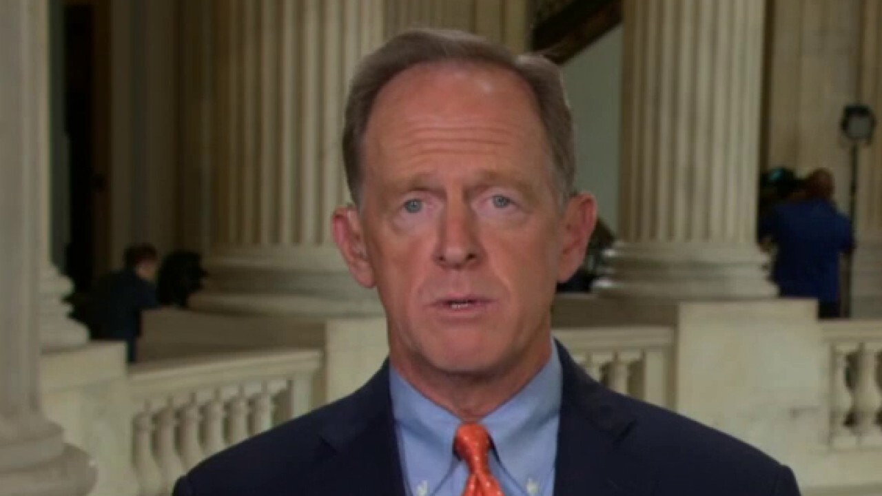 ‘Completely Dishonest’: Sen. Pat Toomey (R-PA) Fact-Checks Jon Stewart ...