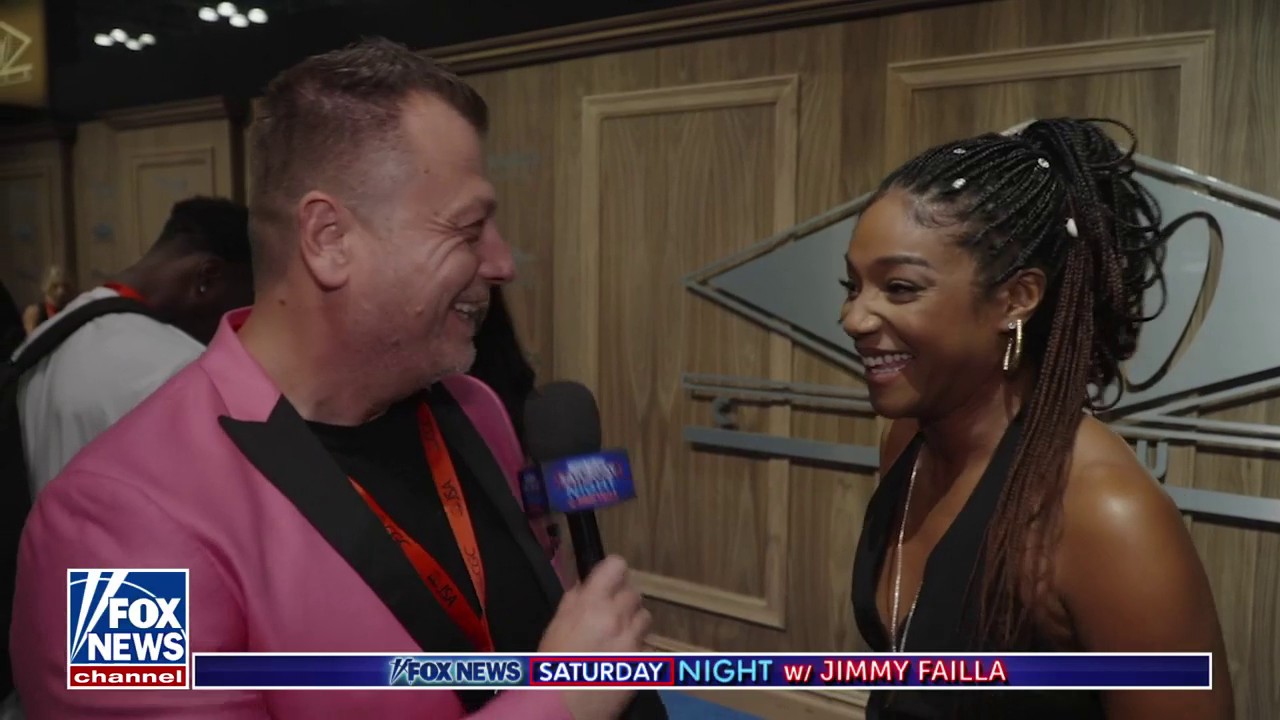 WATCH: Jimmy Failla Interviews Athletes & Celebrities At Fanatics Fest ...