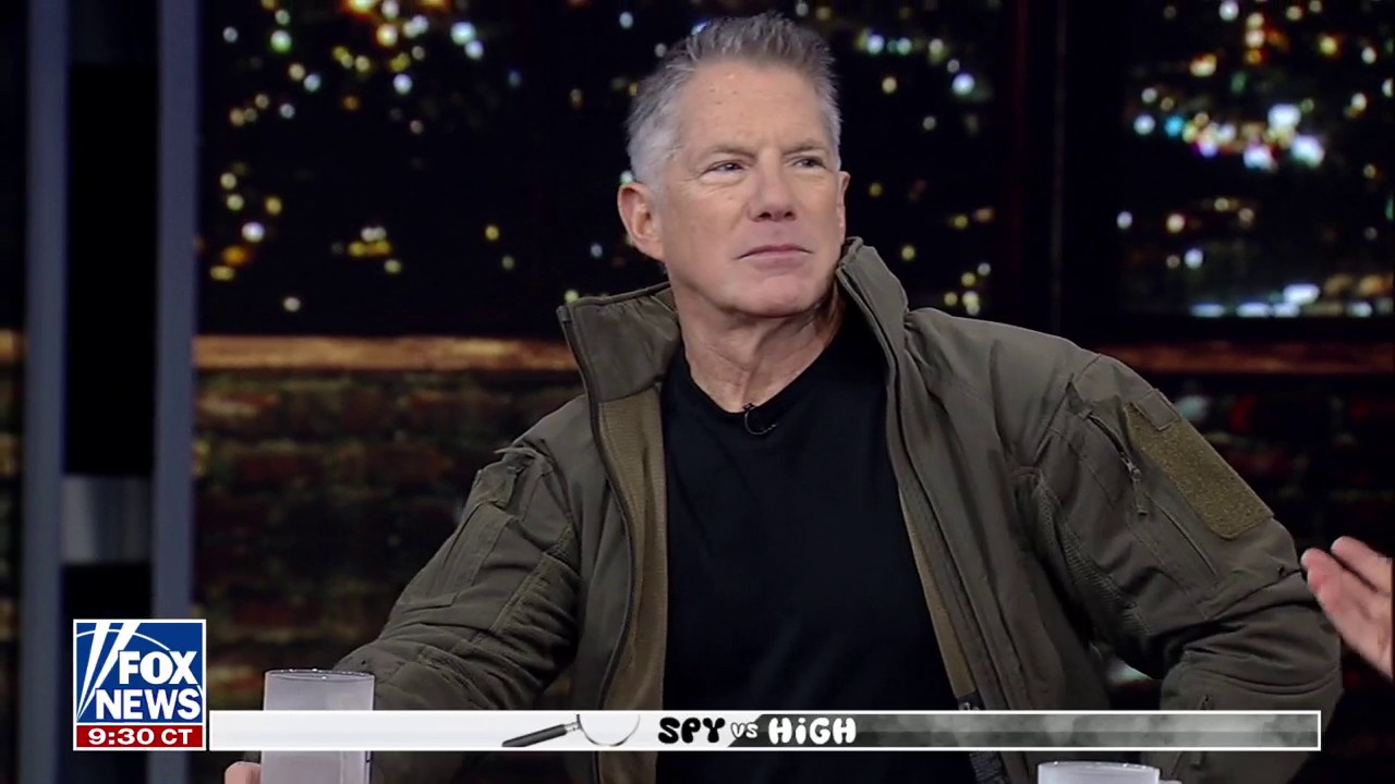 Mike Baker Stops By ‘Fox News Saturday Night’ To Play Spy Vs. High ...