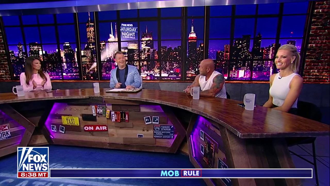 The ‘Fox News Saturday Night’ Panel Discuss The Latest Development In ...